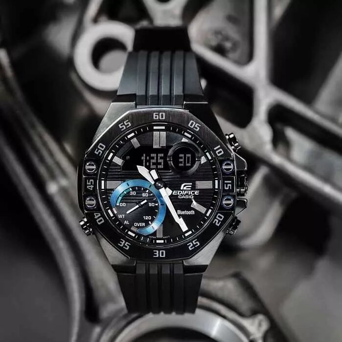 Наручные часы CASIO Edifice, черный — фото 1