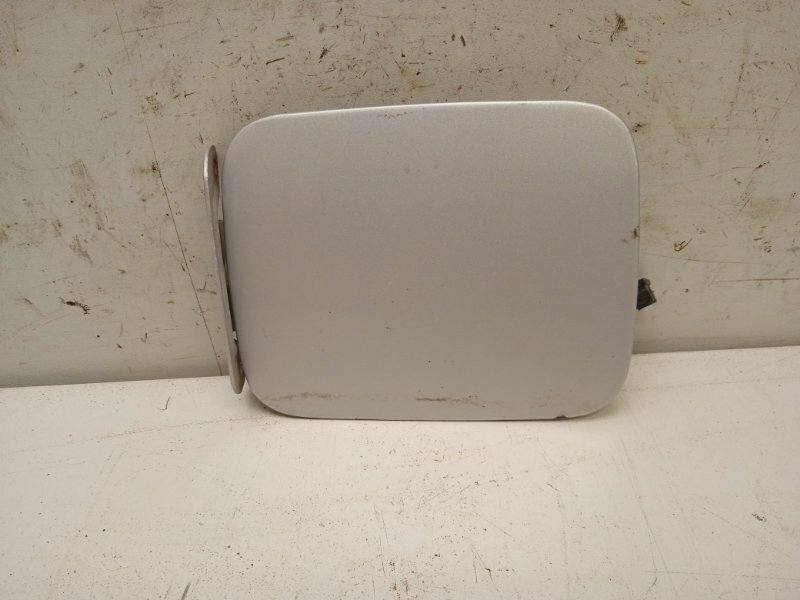 Б/У лючок топливного бака, Хендай Акцент Лючок бензобака Hyundai Accent 2004 2 87039 Hyundai-KIA арт. 6950025010