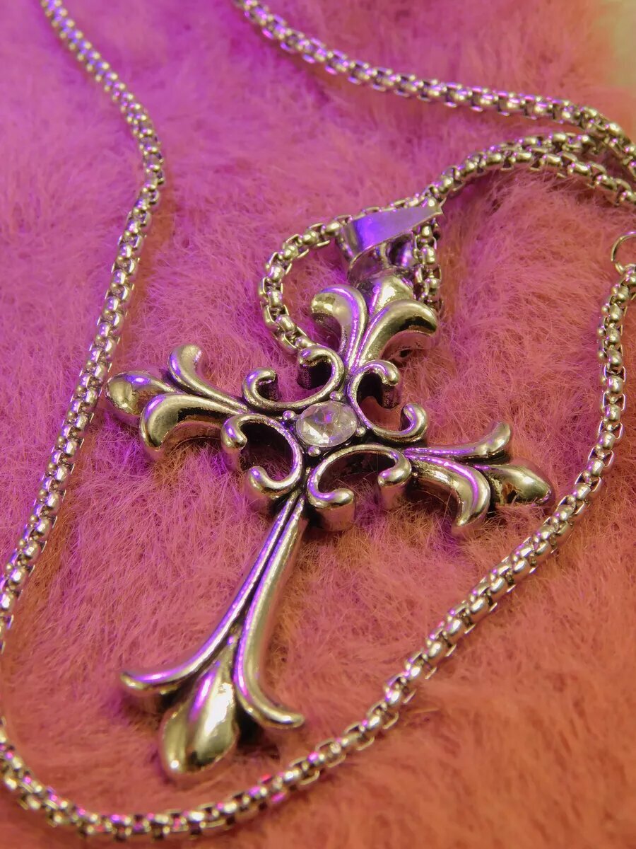 Колье, эпоксидная смола