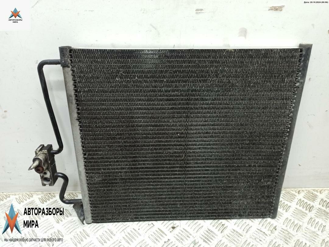 Радиатор кондиционера BMW 7 E38 рест. 1999 8378439