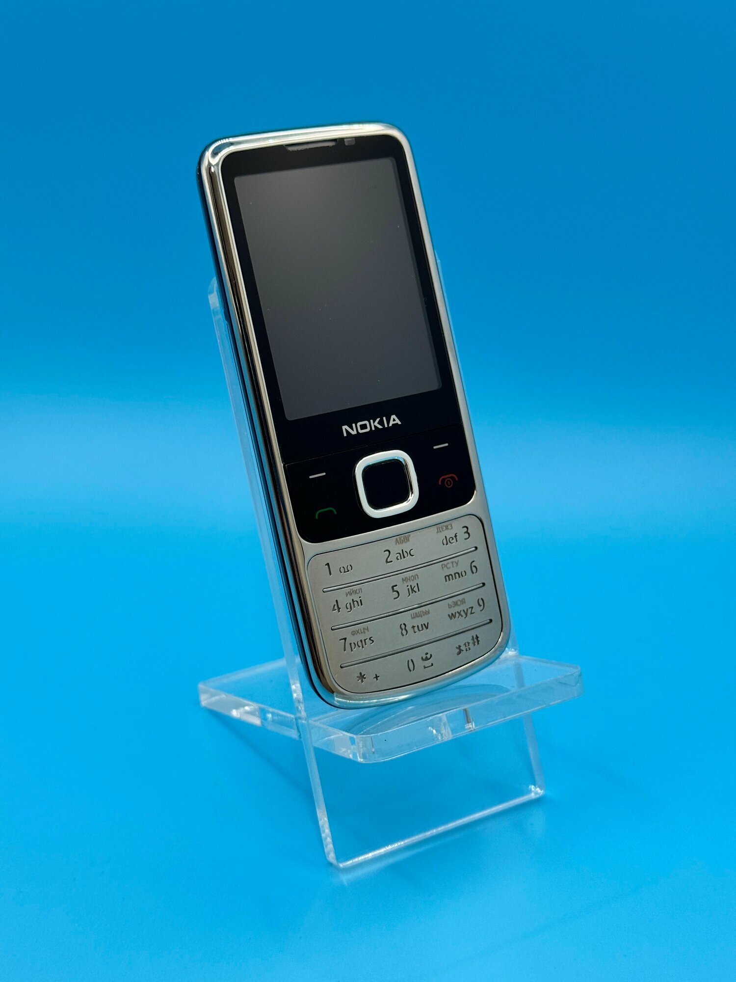 Мобильный телефон Nokia 6700 Classic