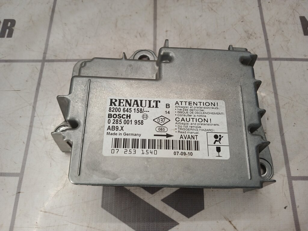 Блок управления AIR BAG Renault Clio 3 2005-2012