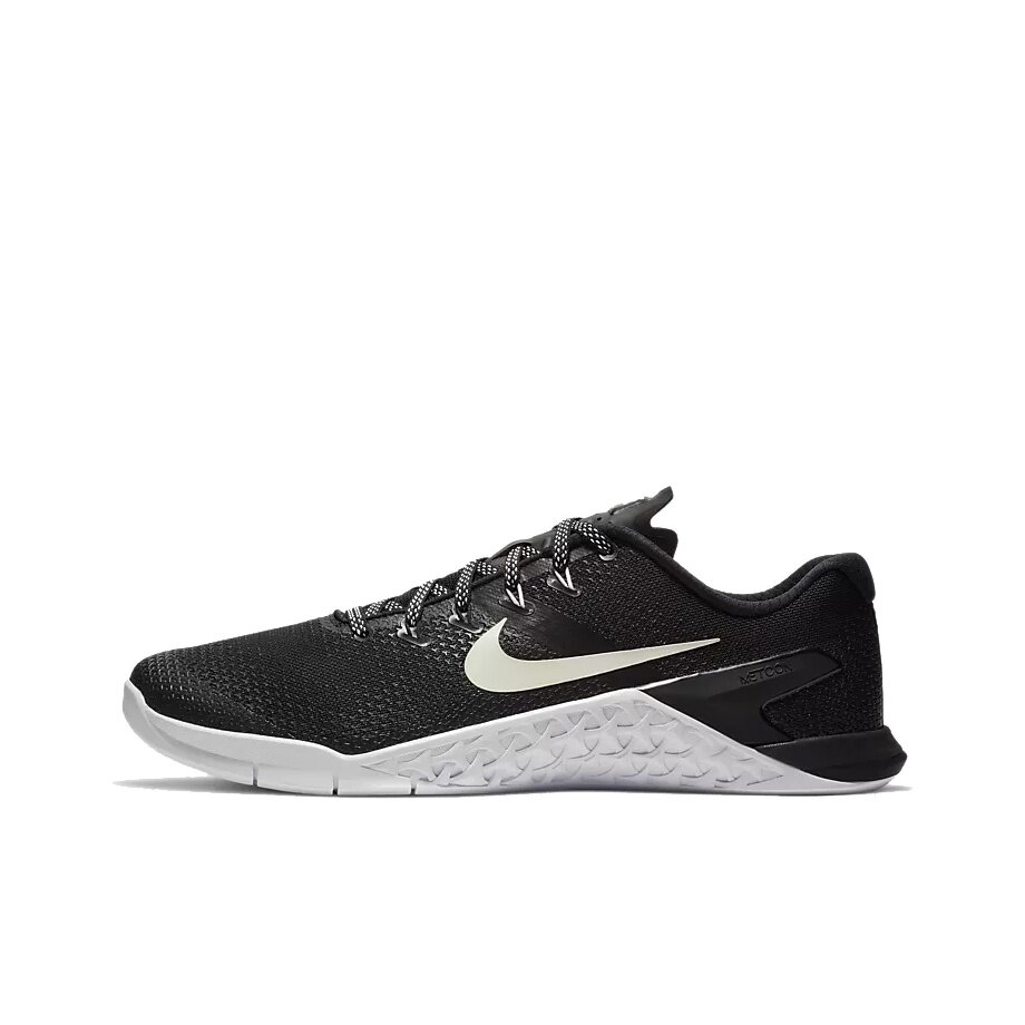 Кроссовки NIKE Metcon 4, размер EU 39 стопа (24.5CM), черный — фото 1