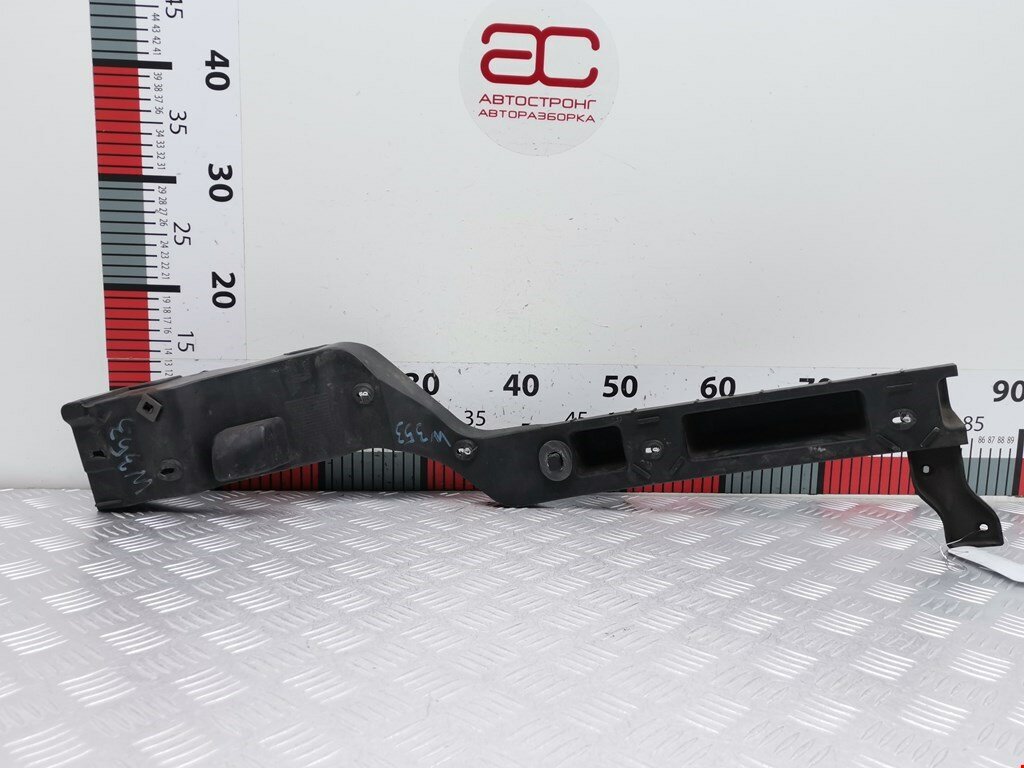 Кронштейн (крепление) заднего бампера правый Ford Focus 2 1495908 арт. 1889303