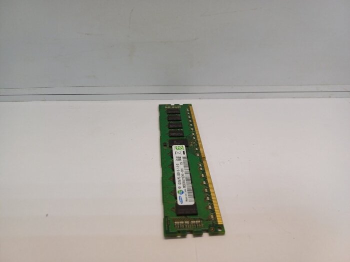 Оперативная память серверная Samsung DDR3 4Gb PC3-10600R M393B5273DHO-CH9