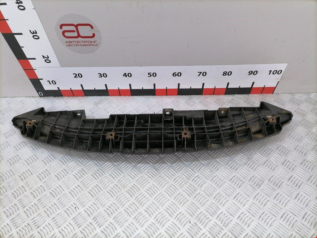 Кронштейн (крепление) переднего бампера центральный Mazda 6 GH GS1D500S1A арт. 1425037