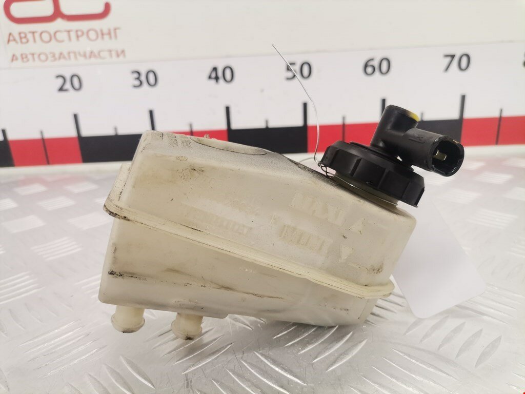 Бачок тормозной жидкости Renault Scenic 1 7700828034 арт. 1081662