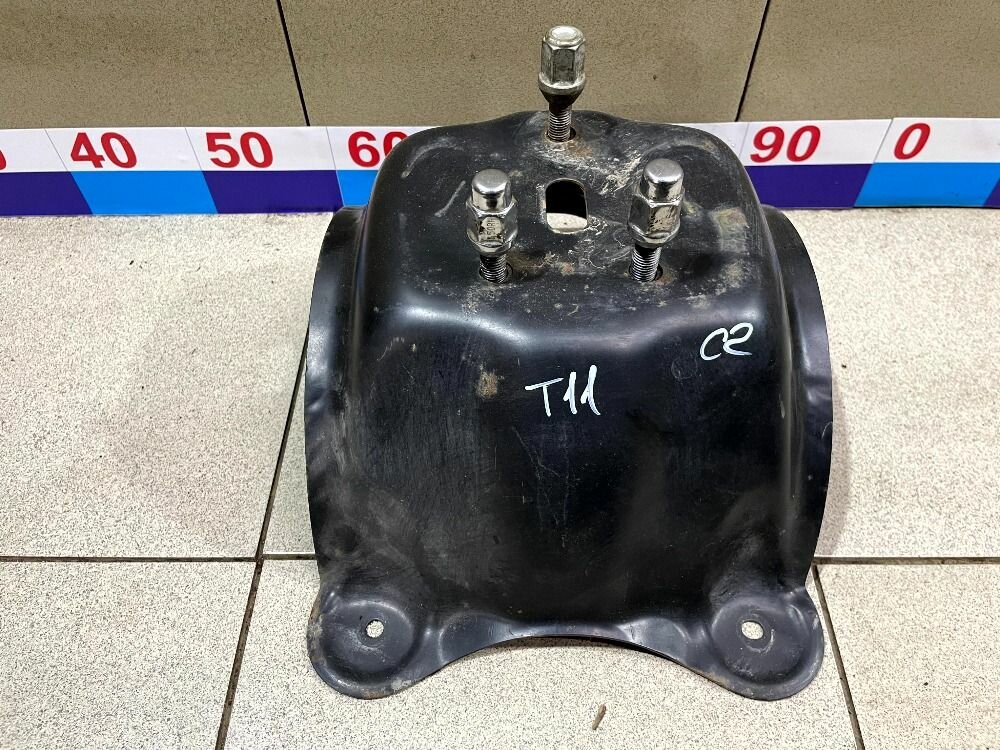 Кронштейн запасного колеса Chery Tiggo T11