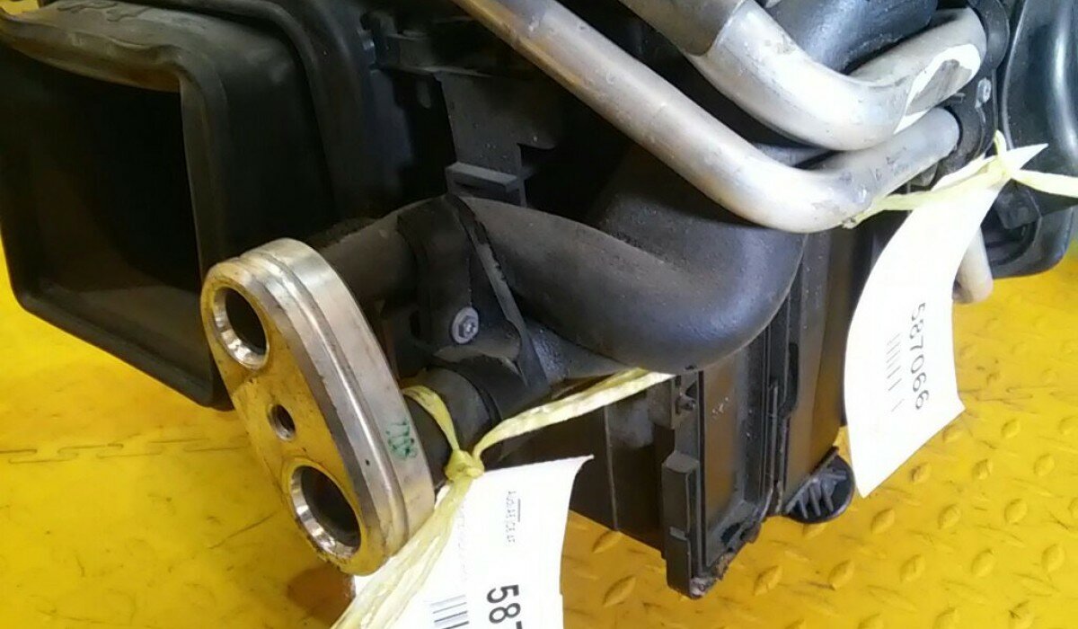 Испаритель кондиционера A6 (C6,4F) Audi 4F0820103