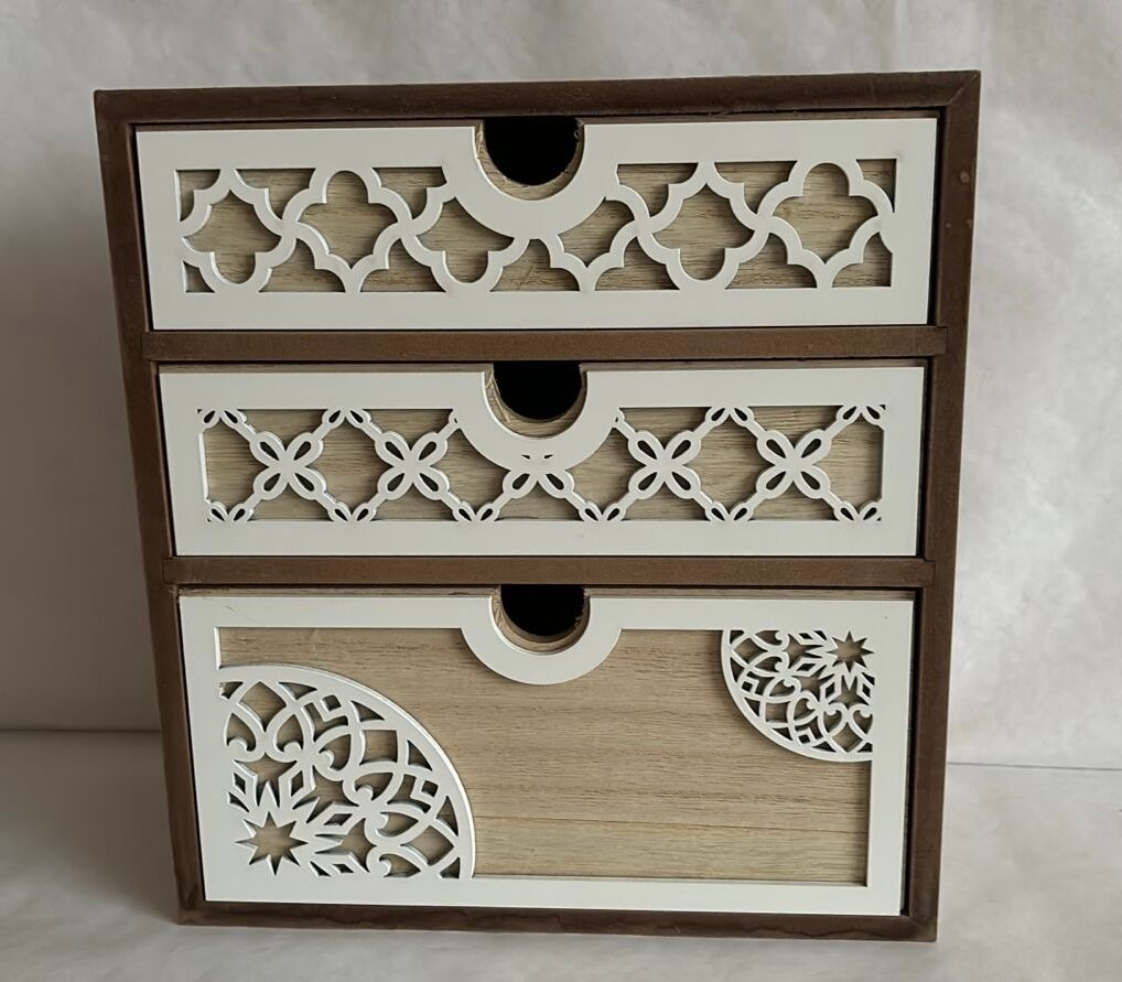 Шкатулка прямоугольная - комод Резной орнамент, 3 ящика , 25*23*11 см