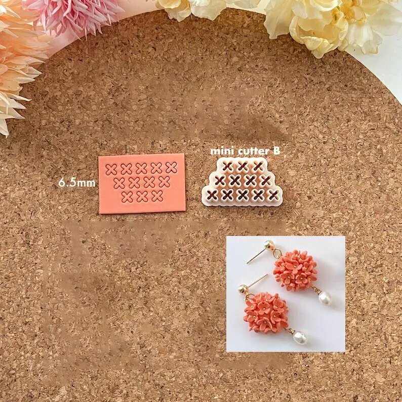 Формы для полимерной глины "Мини-цветок, лист, лепесток" C022-B