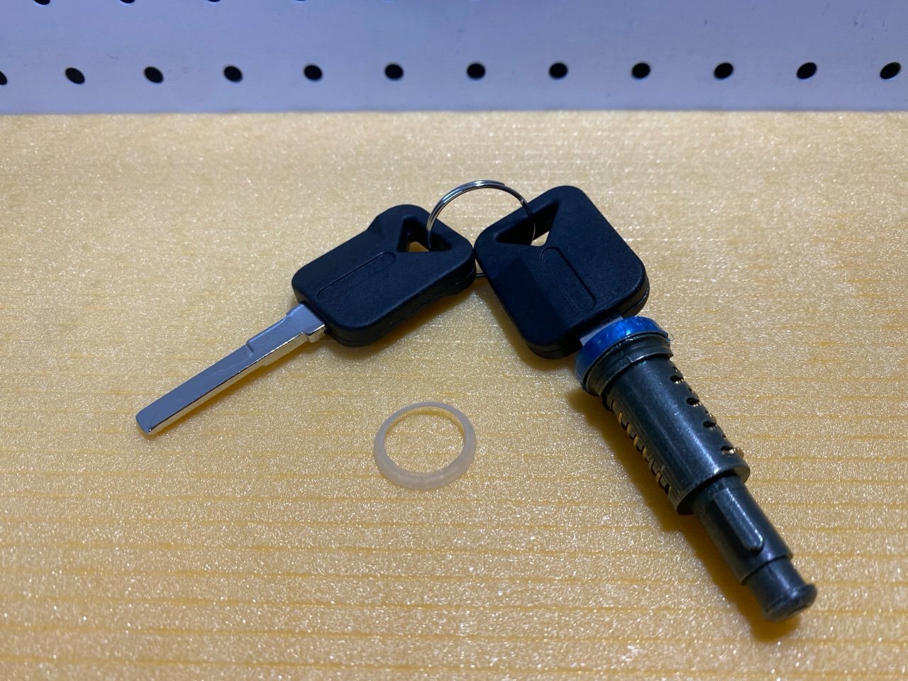 Комплект личинок замка вольво ФШ