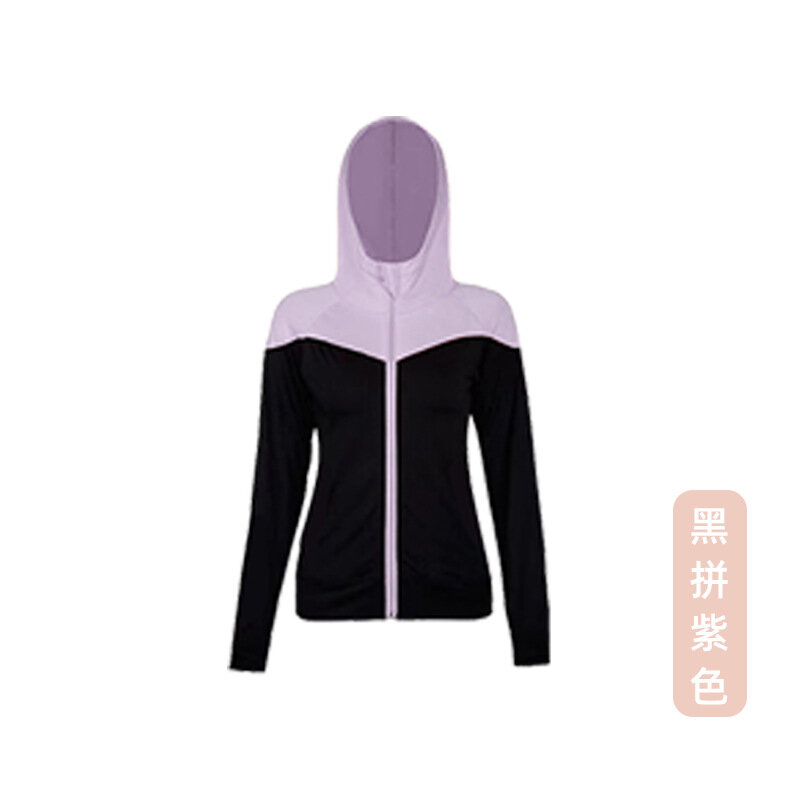 Костюм спортивный