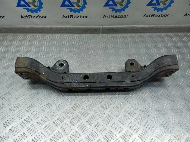 Б/У Балка передняя поперечная Kia Sorento 1 BL / Киа Соренто 1 BL 2.5 D4CB 145Л.С 2003