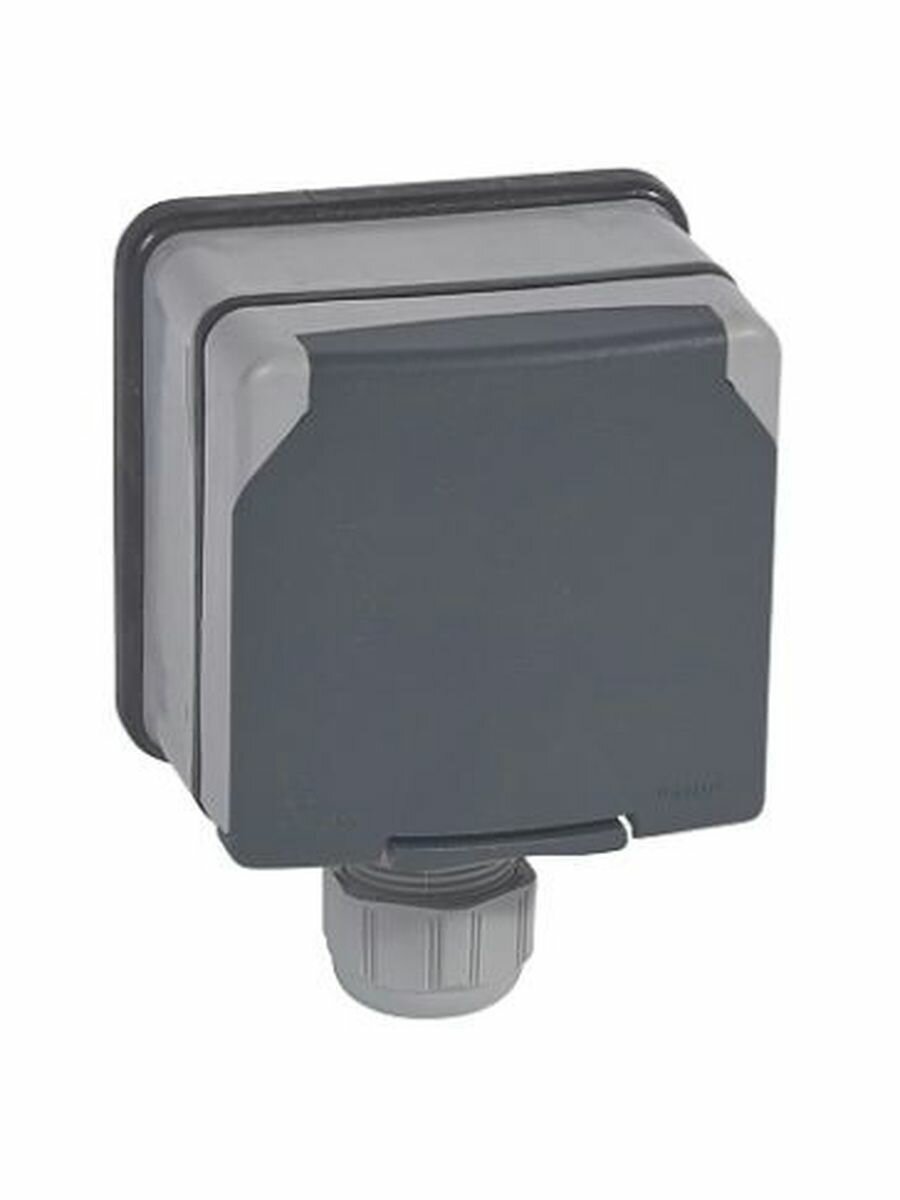 Plexo Розетка с заземлением 3К+З 20A IP66 90456 Legrand/Daccord