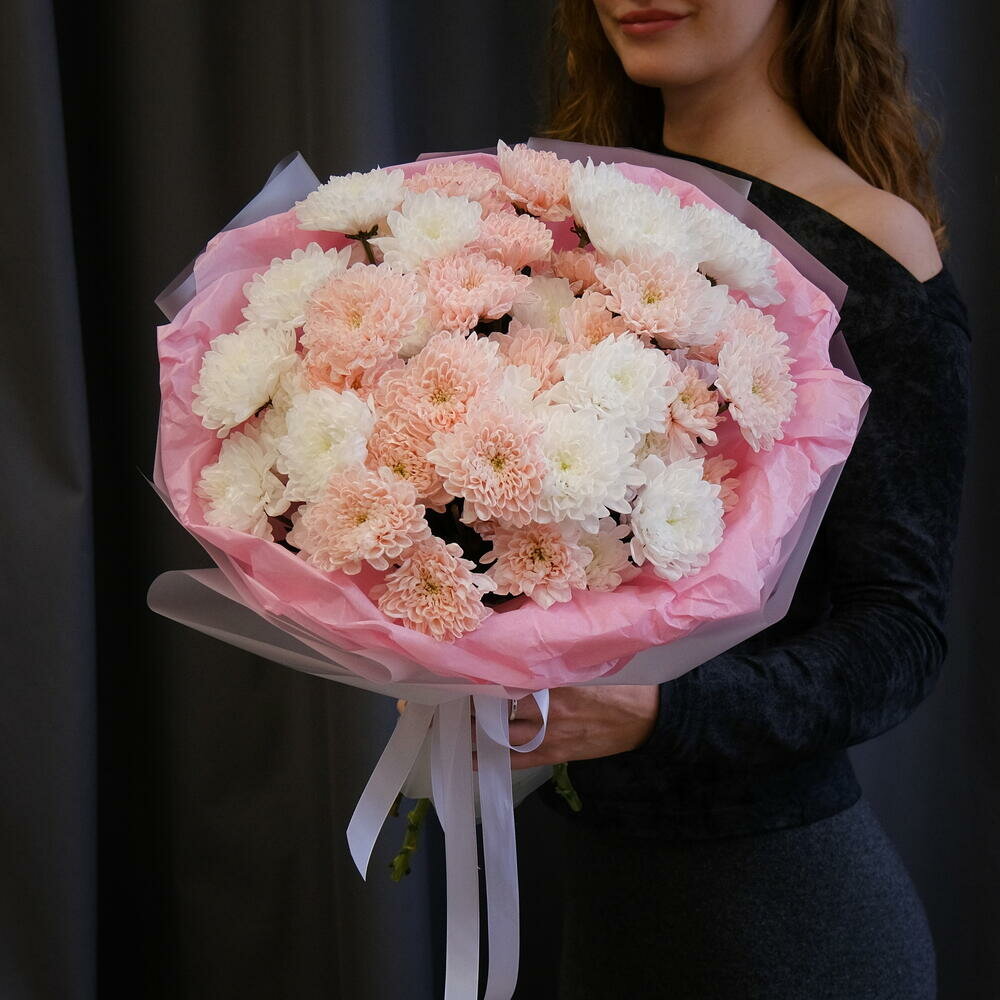 Нежные кустовые хризантемы в букете "Сладкая вата", 7 штучек