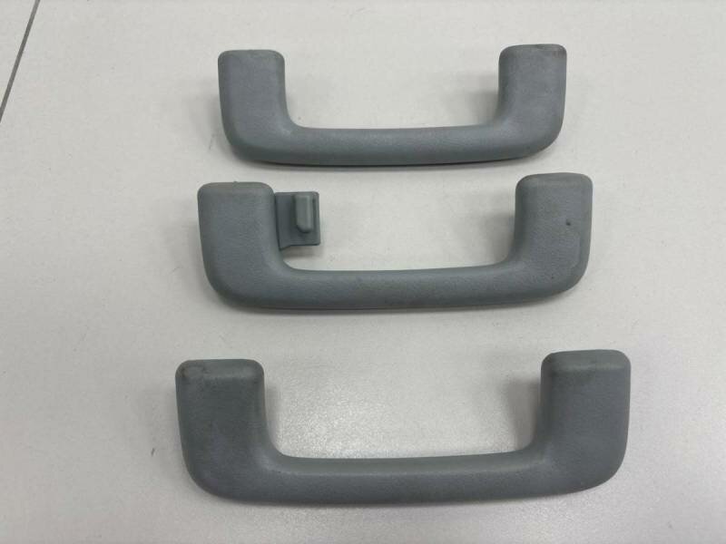 Ручка внутренняя потолочная Mitsubishi Lancer X CX, CY 2007 кат.номер: 7610A046HB