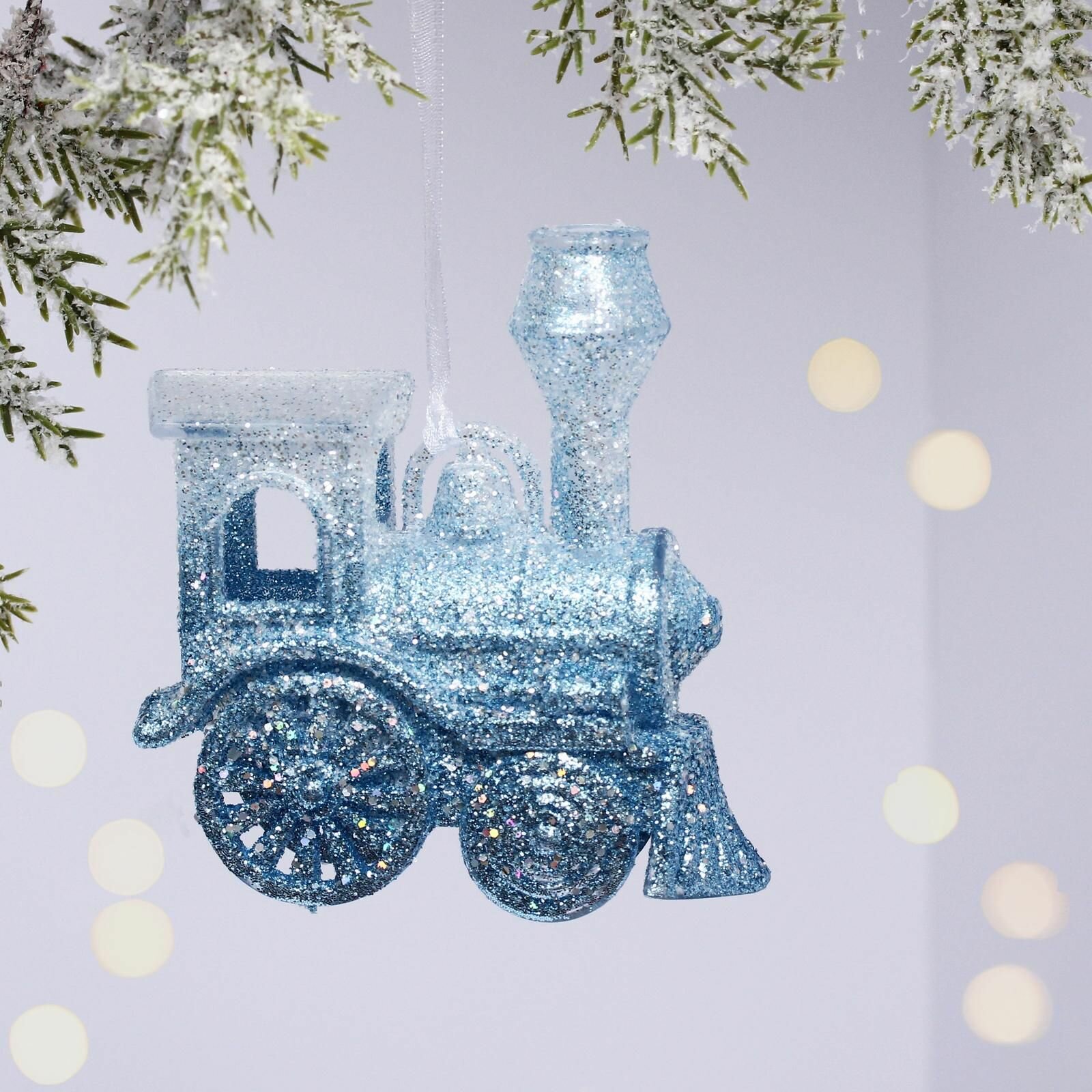 Подвеска на елку Серпантин Волшебное путешествие, 9х8.5 см, белый, голубой