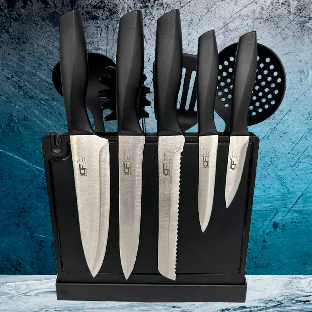Набор кухонных ножей и принадлежностей
