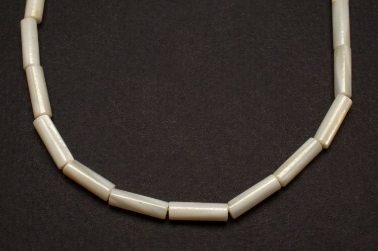 Бусина цилиндрическая из ракушки 13х4мм, отверстие 0,8мм, цвет белый крем, 526-037, 1 нить (около 28 бусин)