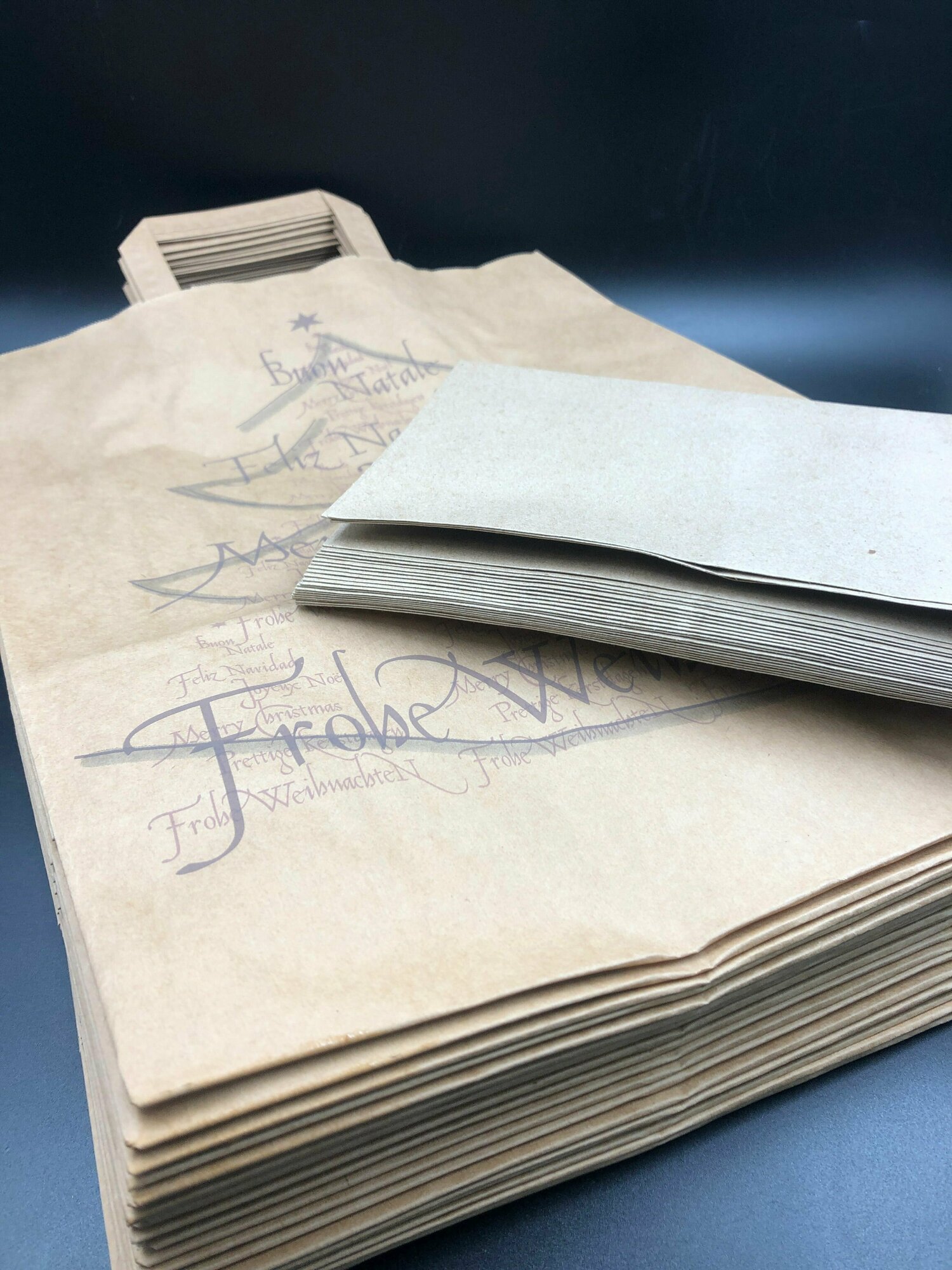 Пакет + конверт Новогодние по 50 шт. Topcraft Ёлка, пакет плоская ручка 320х420х140 мм арт.80, конверт 142х215мм