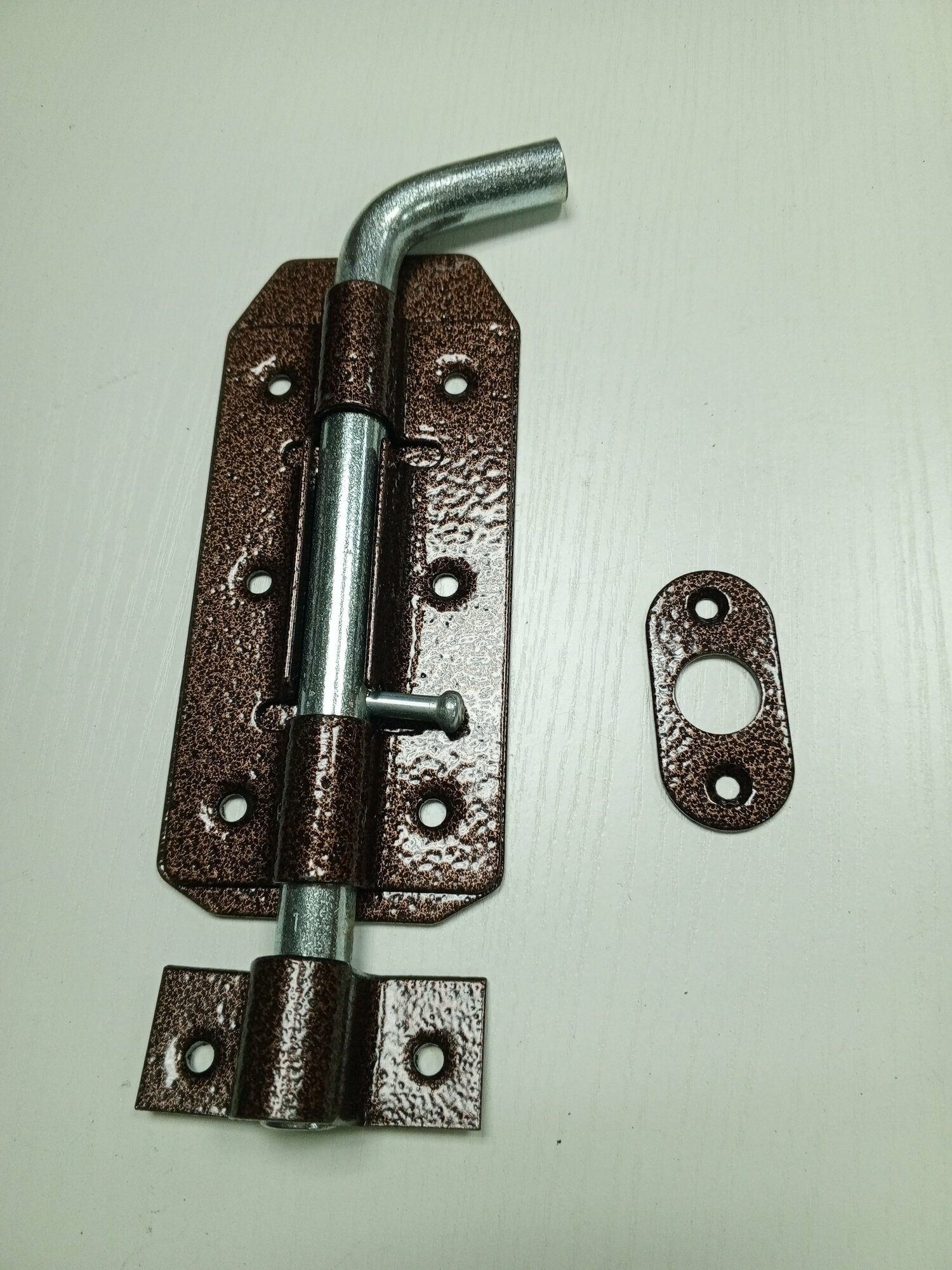 Засов накладной "гаражный" (медь) с круглым ригелем г. С-Пб L-210 мм