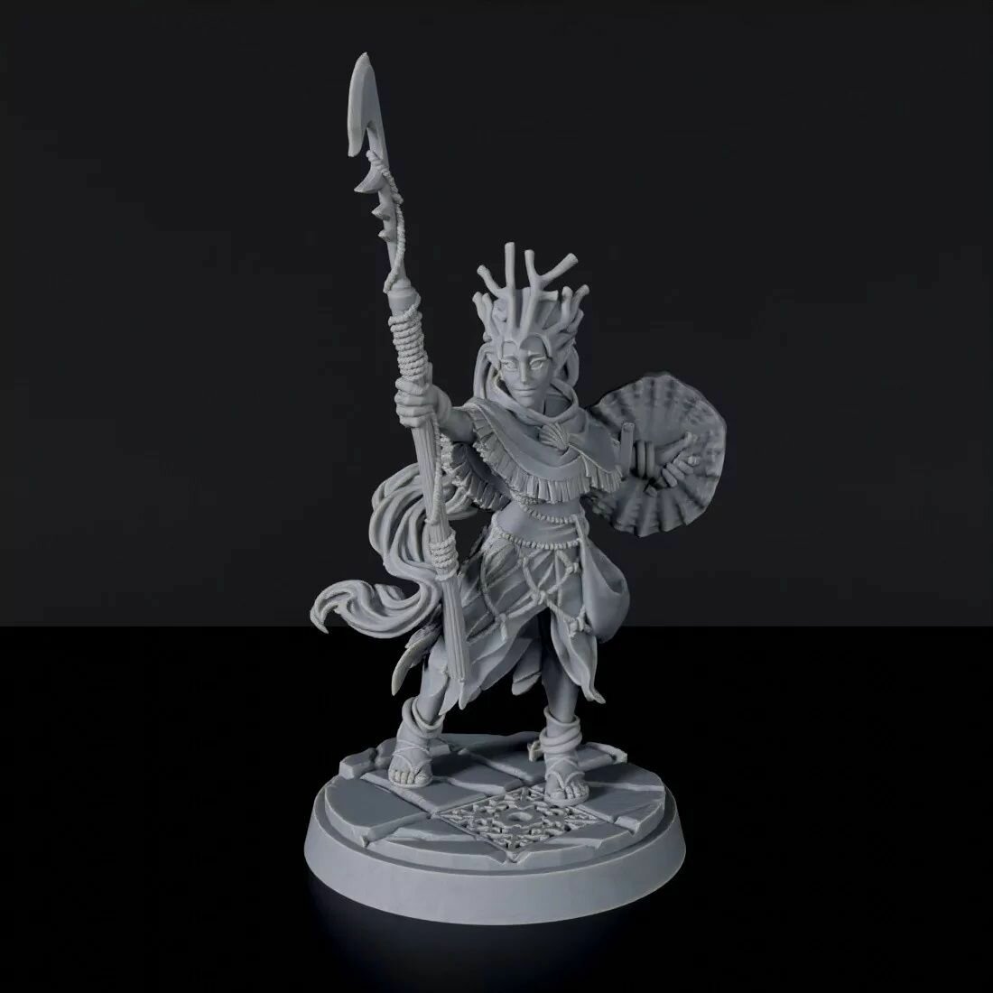 Миниатюра D&D "Морской эльф друид с копьем" 32 мм (DnD, Dungeons & Dragons, ДнД, Подземелья и Драконы, Pathfinder)