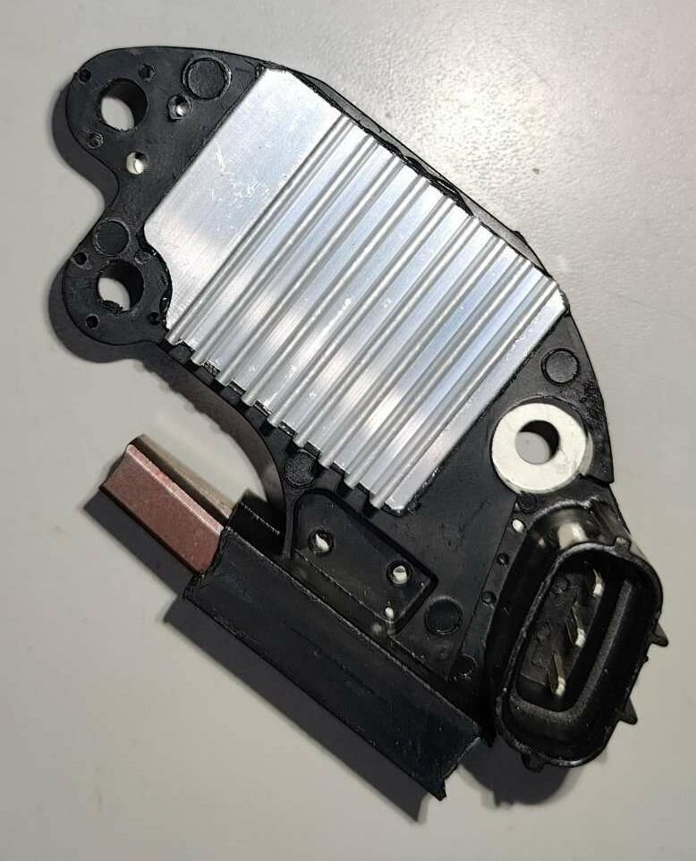 Реле-регулятор генератора GEELY Emgrand, FC, VISION, MK, A-CIRCUIT/Lifan X60, Cebrium, Solano 1.8 (щеточный узел; щетки генератора)