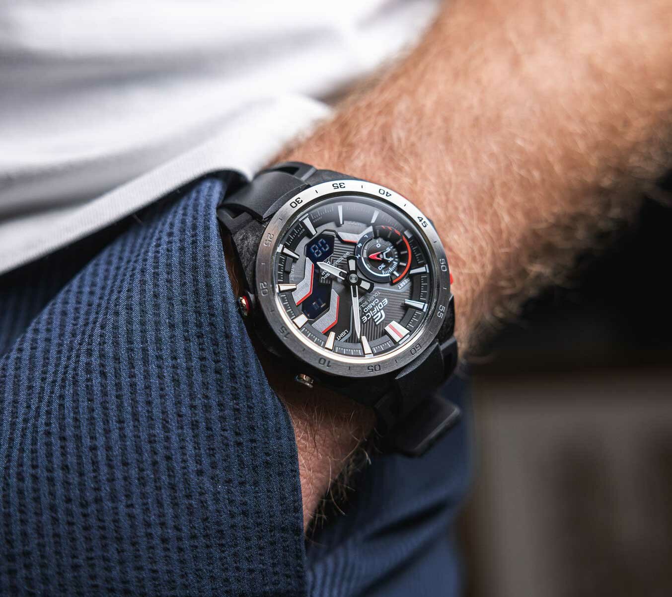 Наручные часы CASIO Edifice, черный — фото 1