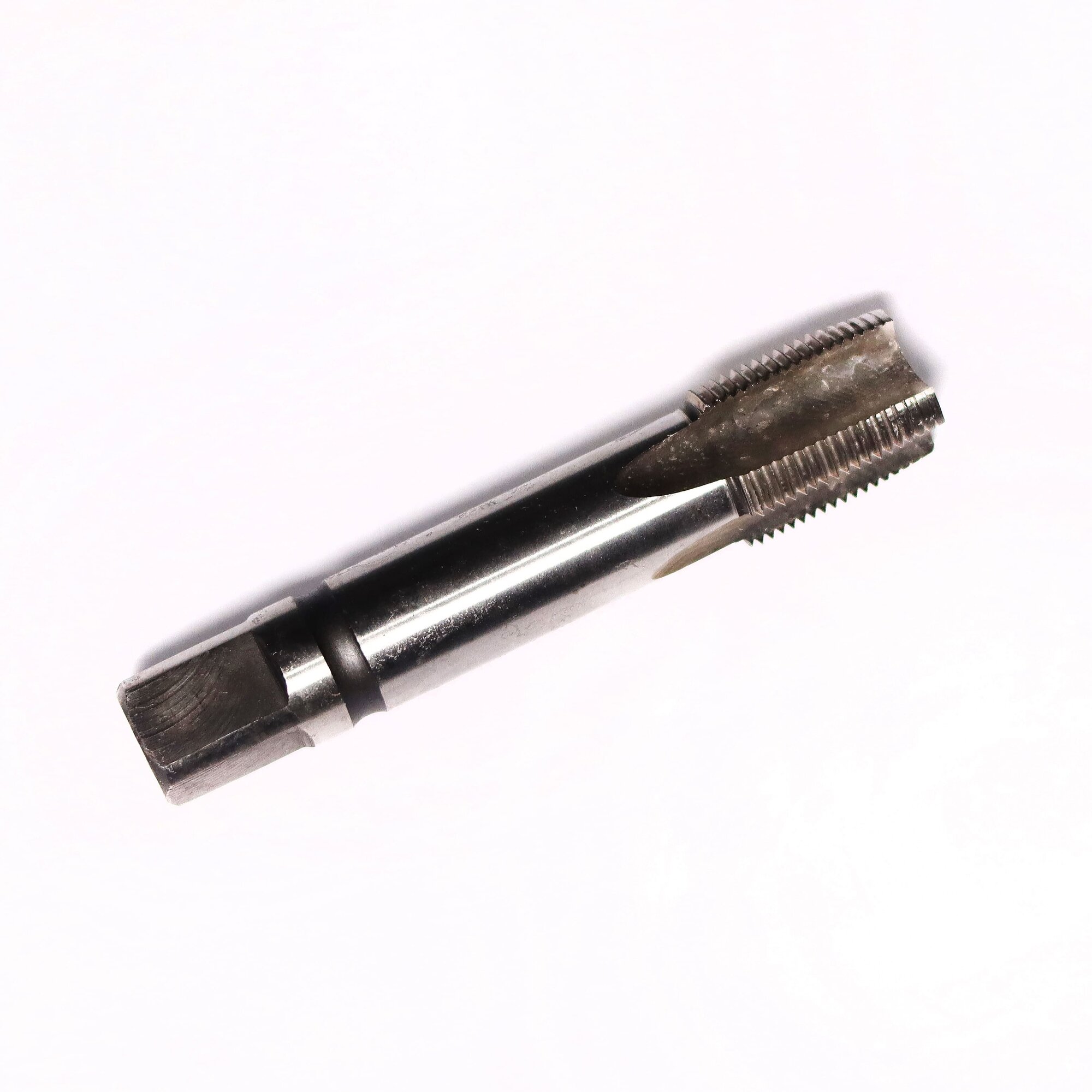 Метчик Фрезер Московский Завод Режущего Инструмента, машинный, G 3/4', черновой, Р6М5