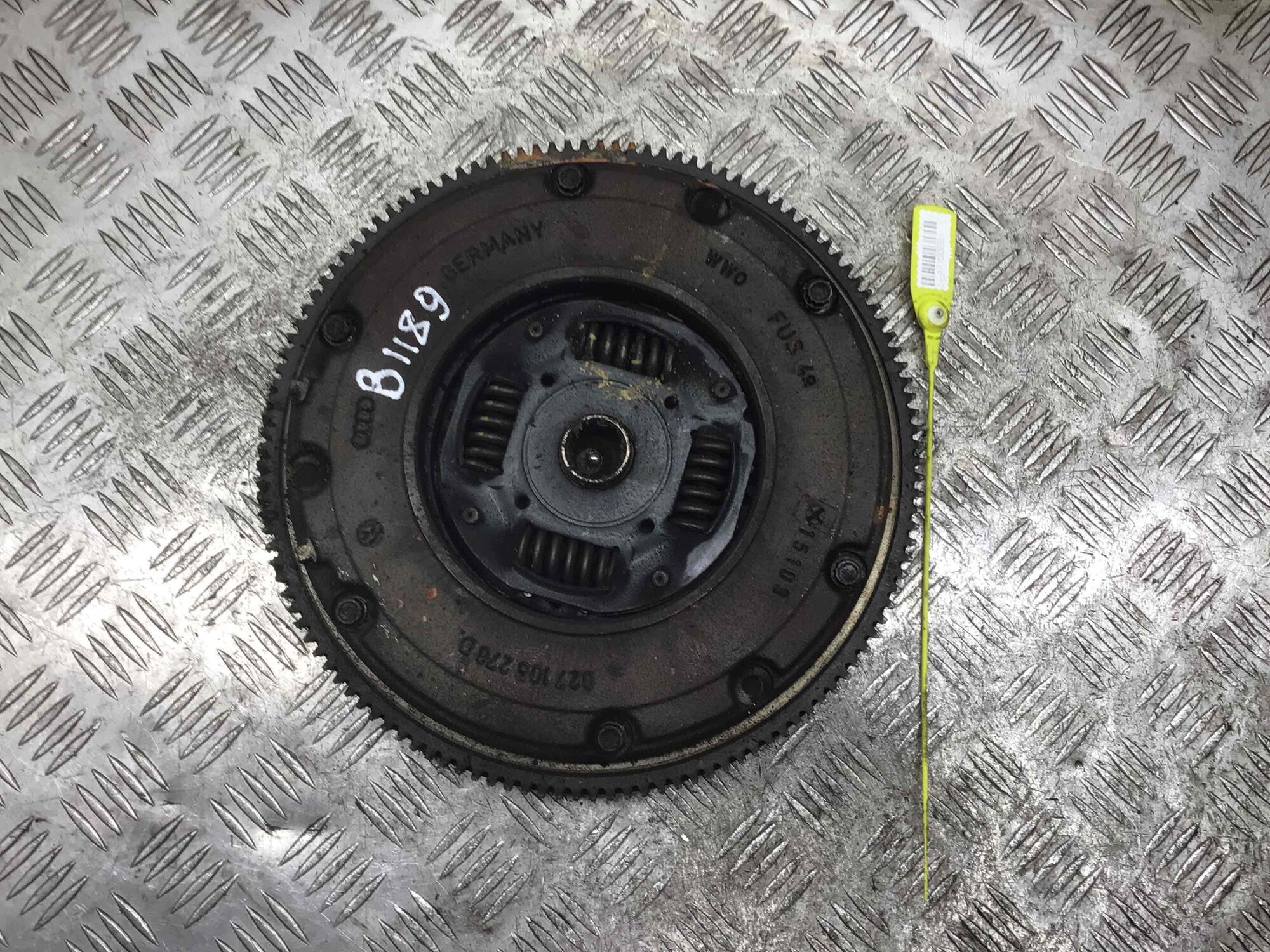 Б/У Маховик Volkswagen Golf 4 поколение (1997-2004) 2001 г.