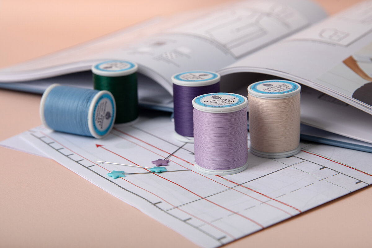 SumikoThread 50 STP1-WZ21 пэчворк нитки 100% хлопок 219 yd (200 m) для квилтинга цвет №18 серый