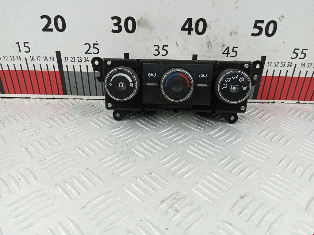 Блок управления печки (климат-контроля) Chevrolet Equinox 1 20776929 арт. 1717701