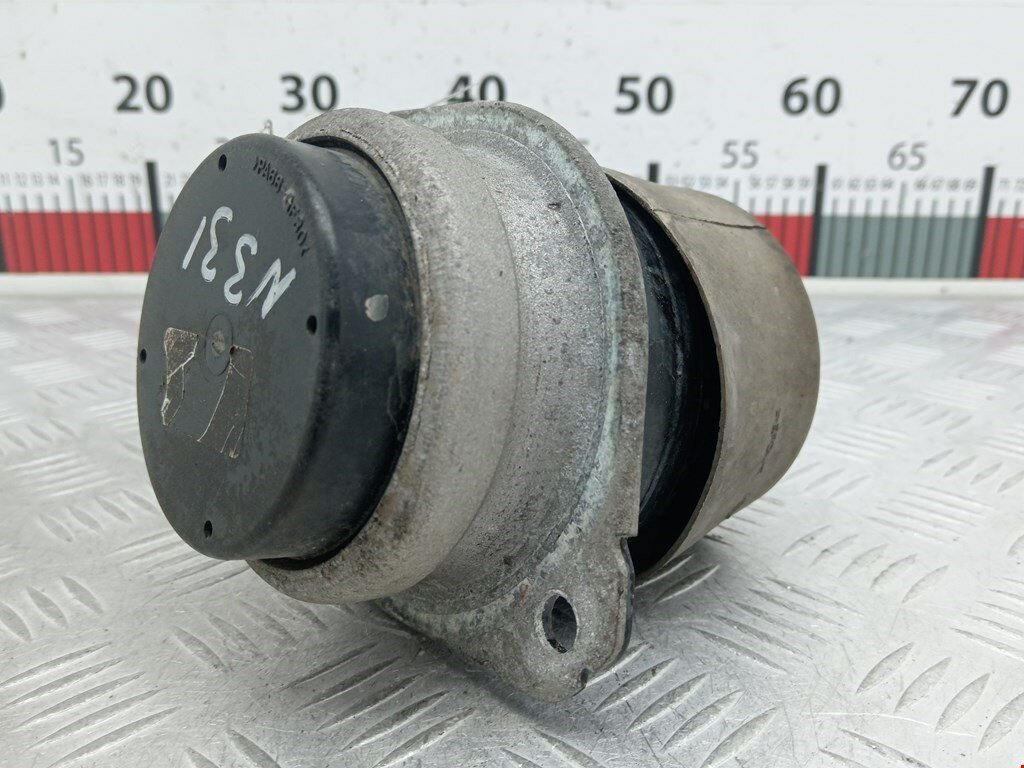 Подушка (опора) крепления двигателя Volkswagen Touareg 1 7L6199131A арт. 2059138