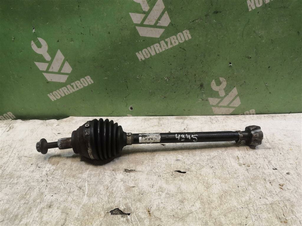 Полуось передняя левая VW Passat B6 05-10