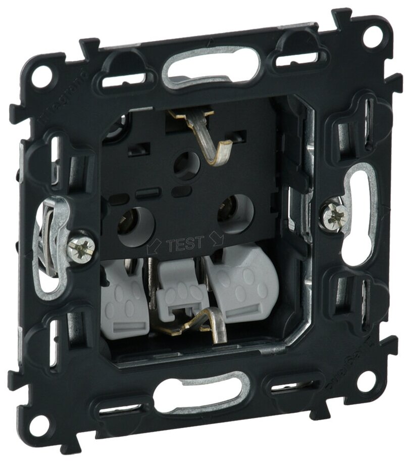 Силовая розетка с/з 16а 220В безвинтовые зажимы Legrand Life/Allure механизм 753021