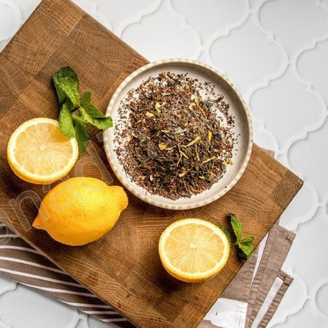 Загадка оранжевой реки. (50 гр.) Напиток Ройбос с зеленым китайским чаем Сенча, цедрой лимона и лепестками календулы