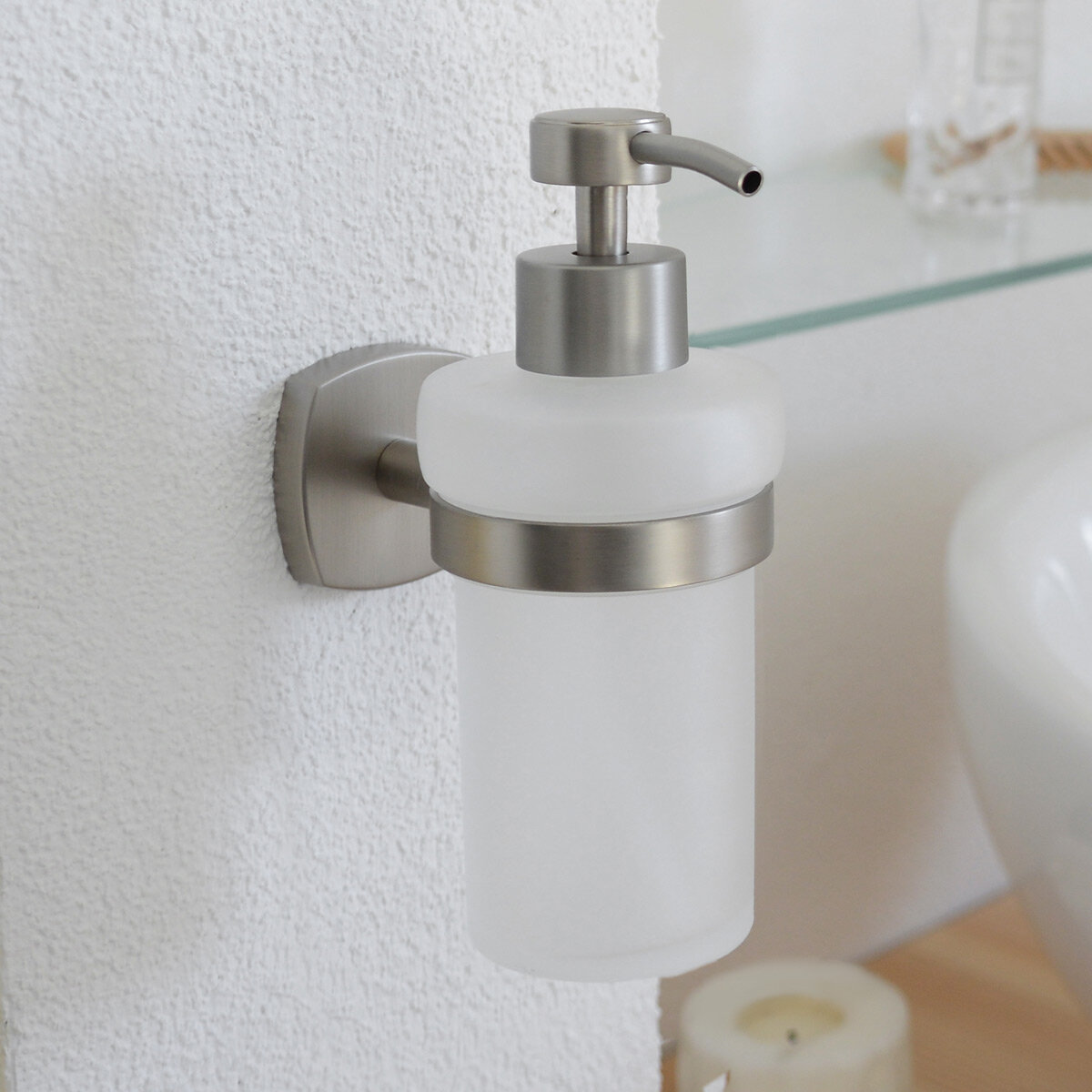 Дозатор для мыла настенный из стекла 200 мл Istad WESS цвет Никель