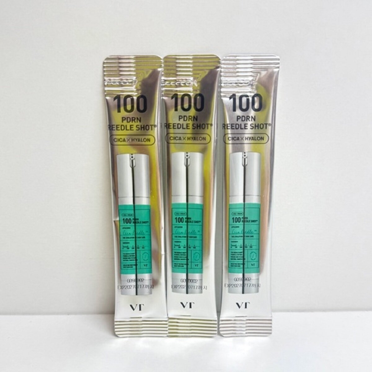 Vt Инновационное средство против морщин в семплах (2мл х 3шт) Cica X Hyalon Reedle Shot 100