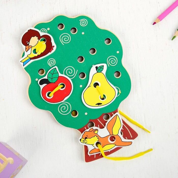 Развивающая игрушка Alatoys "Шнуровка Дерево" (ШД01)