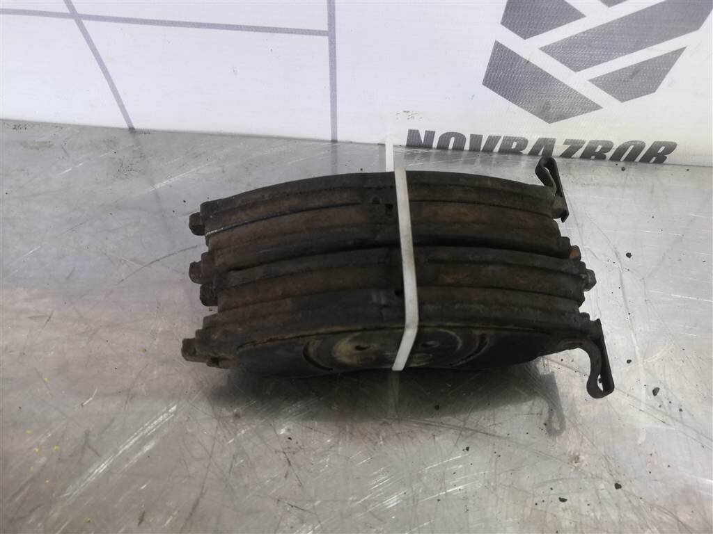 Колодки тормозные передние к-кт Chevrolet Lacetti 04-13