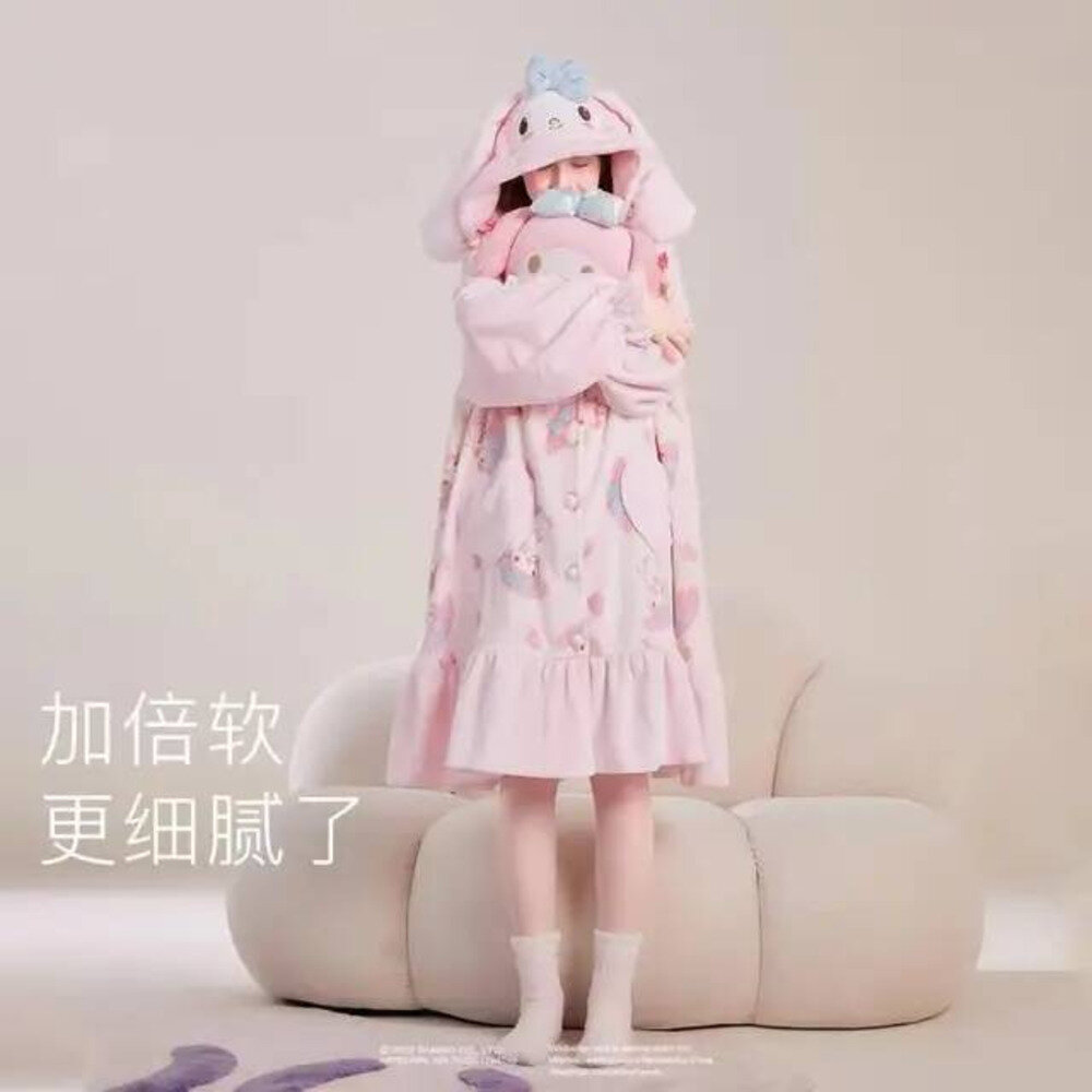 Детский халат с капюшоном MINISO Disney Stitch, милый халат с ангелом для купания, зимняя модная одежда для сна, теплая домашняя одежда.