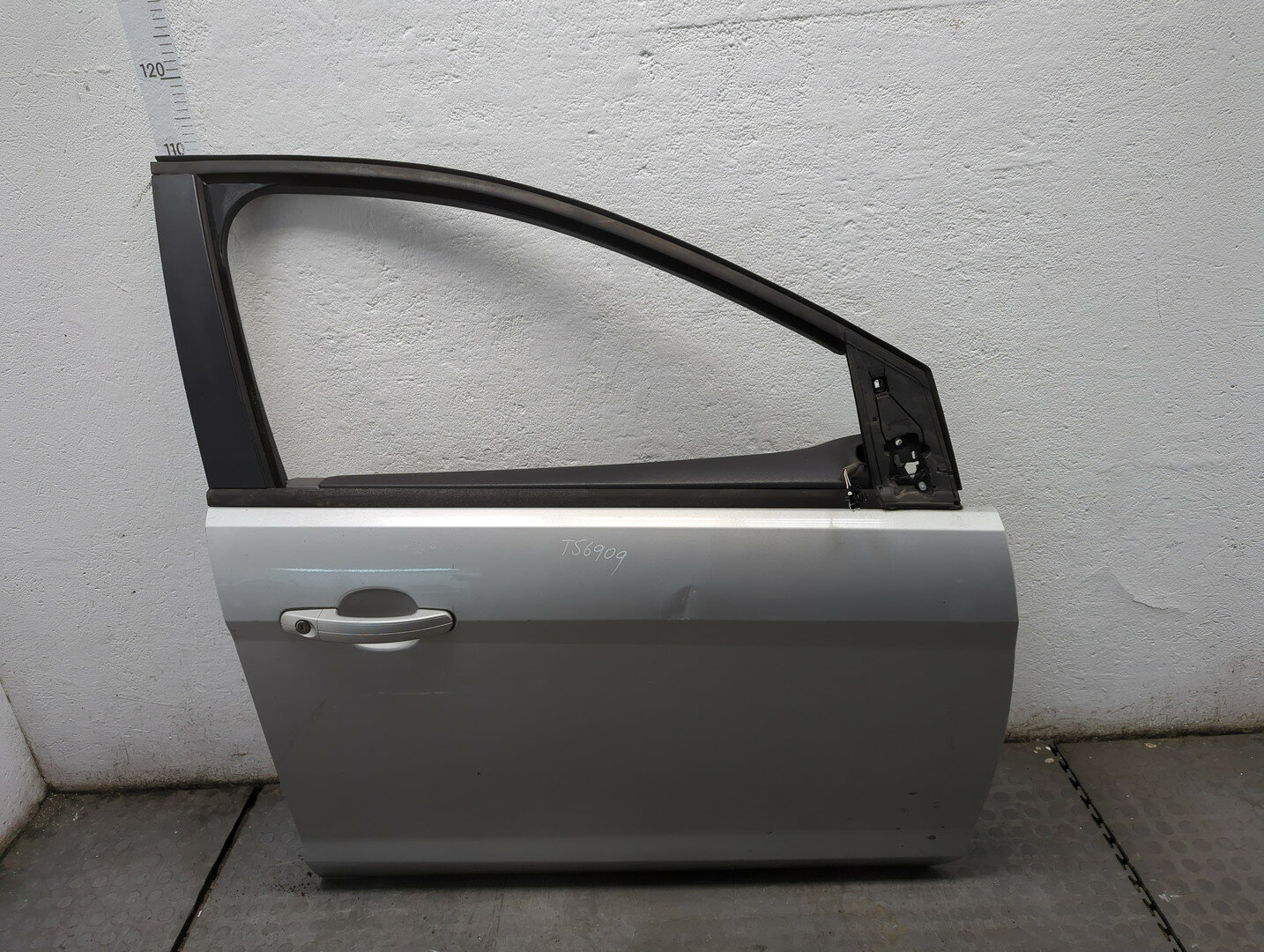 Дверь боковая (легковая) правая передняя Ford Focus 2 Б/У