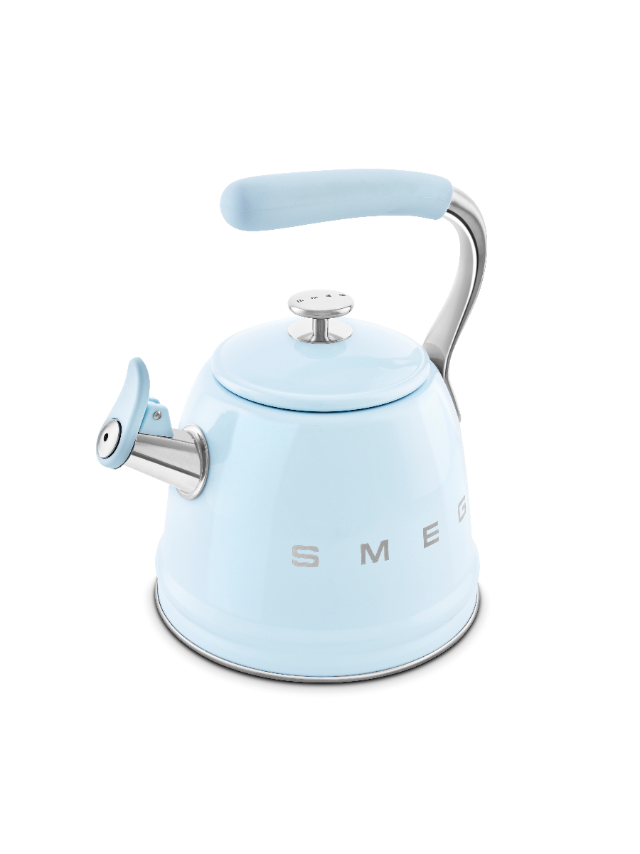 Чайник со свистком SMEG WKF01PB, пастельный голубой