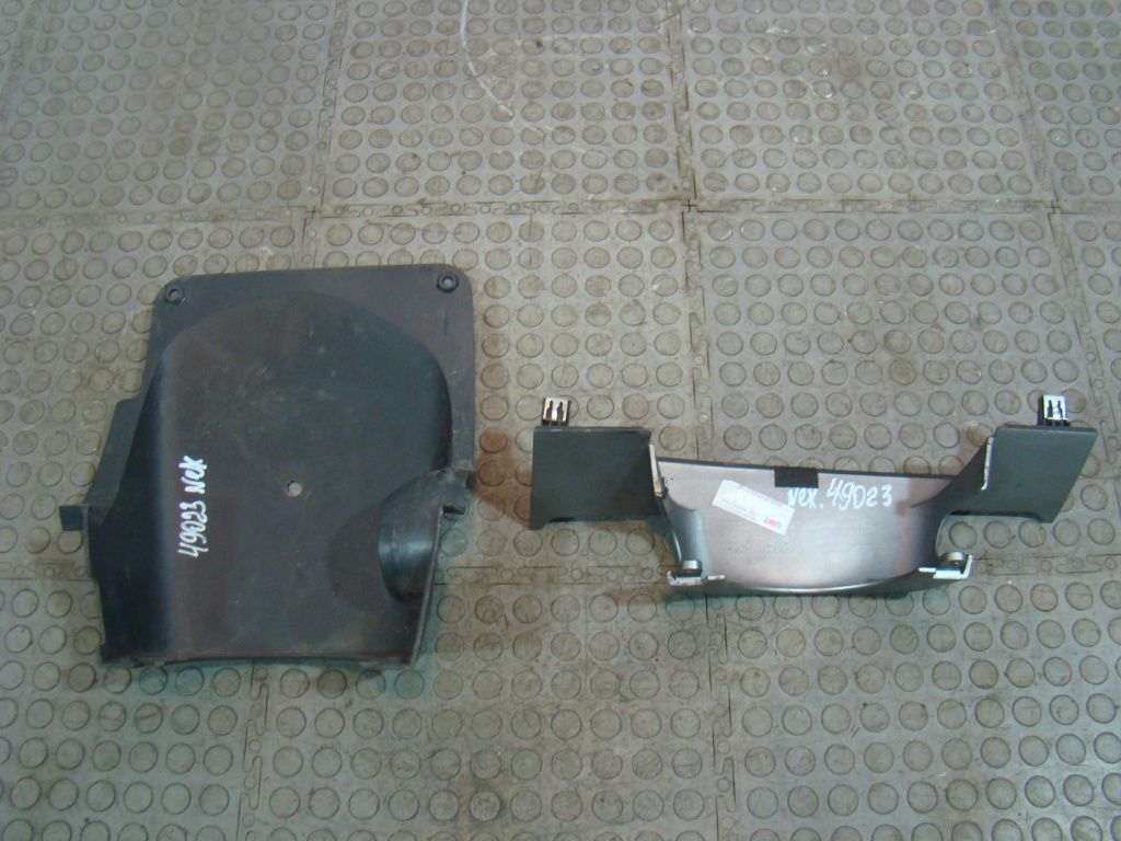 Кожух рулевой колонки Daewoo Nexia 1995-2016 G3606000 (с пробегом)