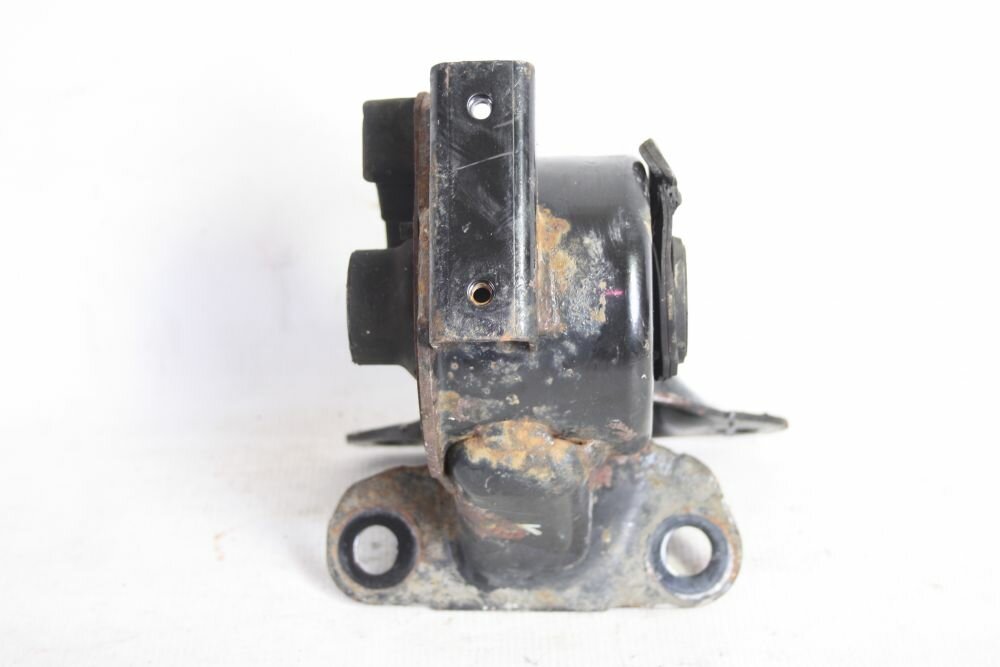 Опора двигателя АКПП левая Mazda CX7