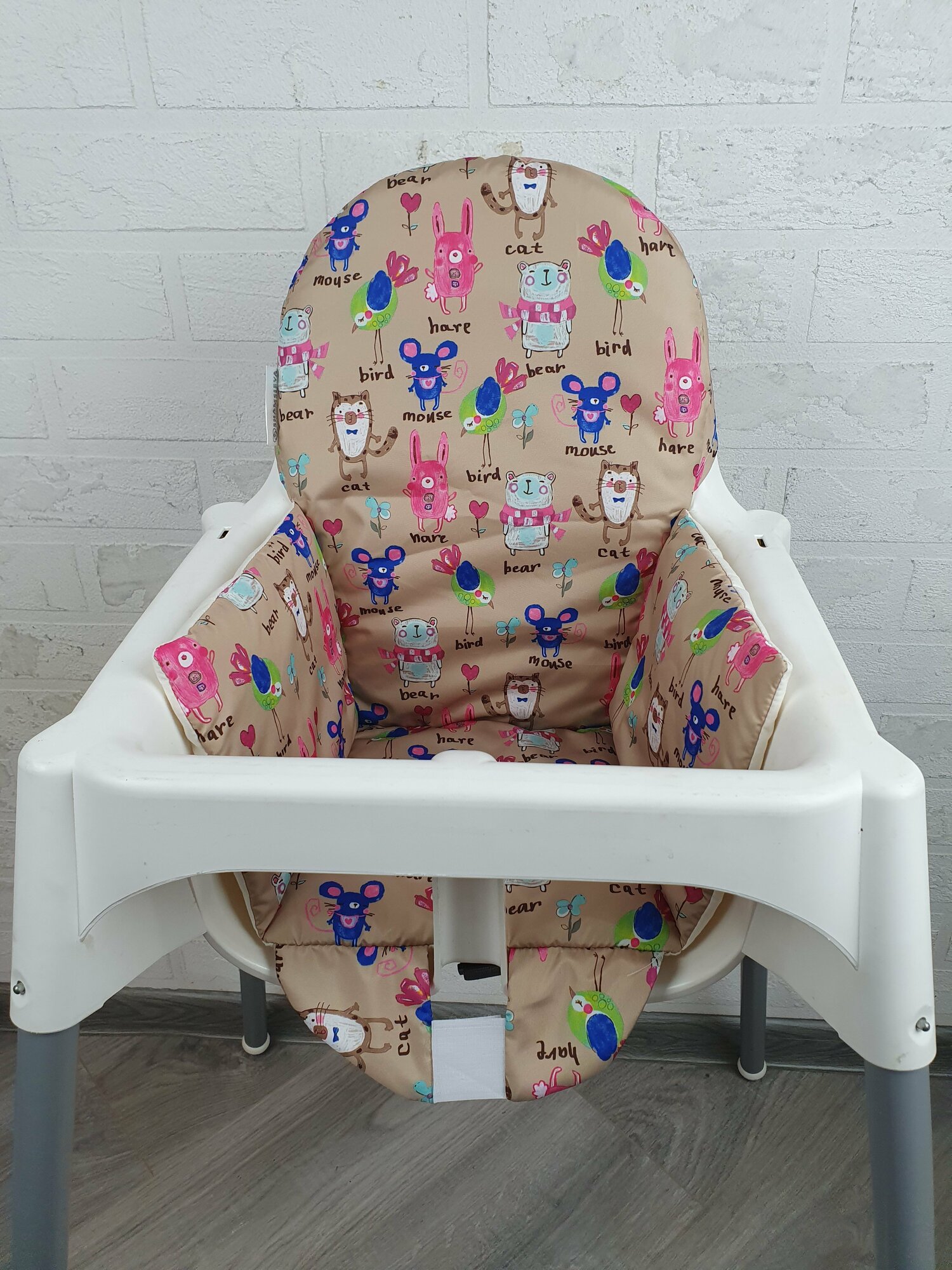 Чехол на стульчик для кормления ANTILOP Cat бежевый