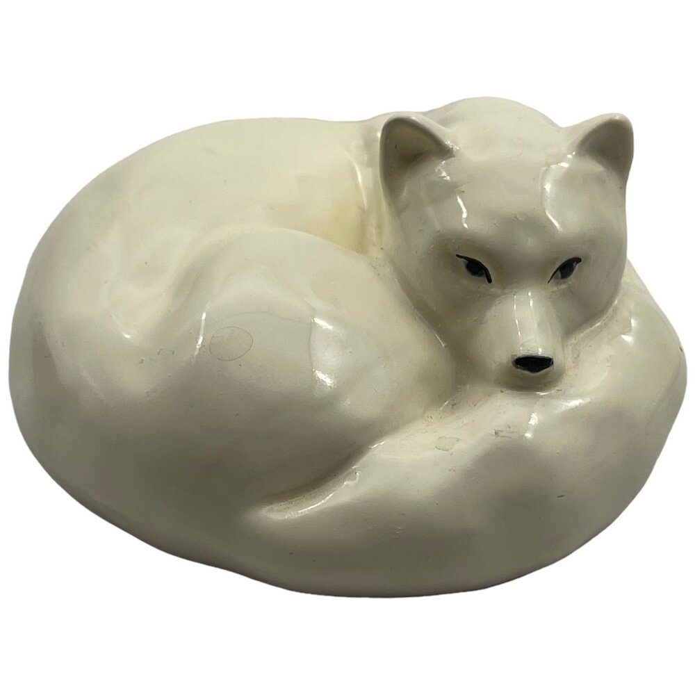 Фарфоровая статуэтка "Полярная лиса" 1955-1957 гг. Автор Воробьев Б. Я, ЛФЗ, СССР