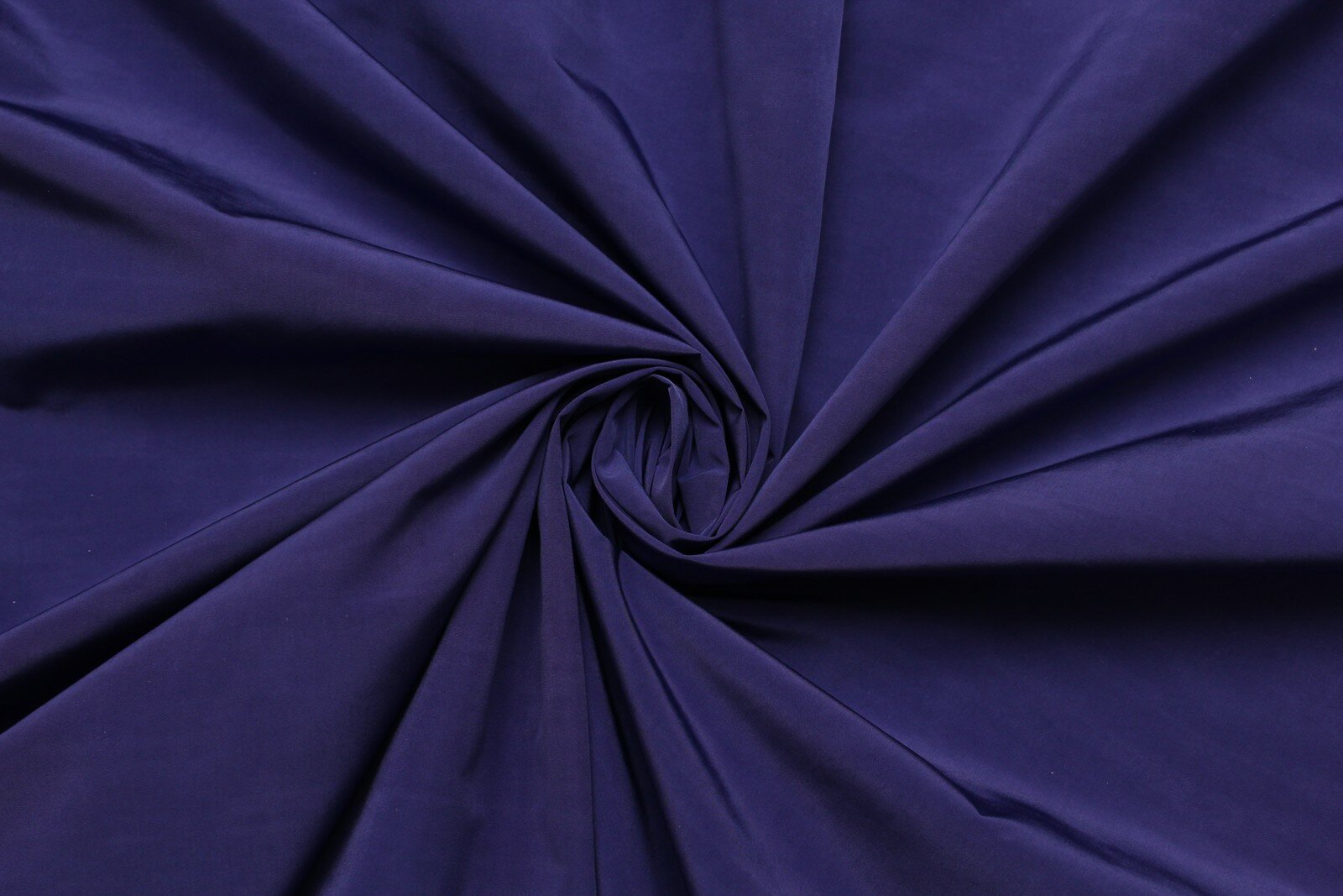 Ткань Велюр плащёво-курточный с лёгким водоотталкивающим эффектом ярко-фиолетовый, ш144см, 0,5 м