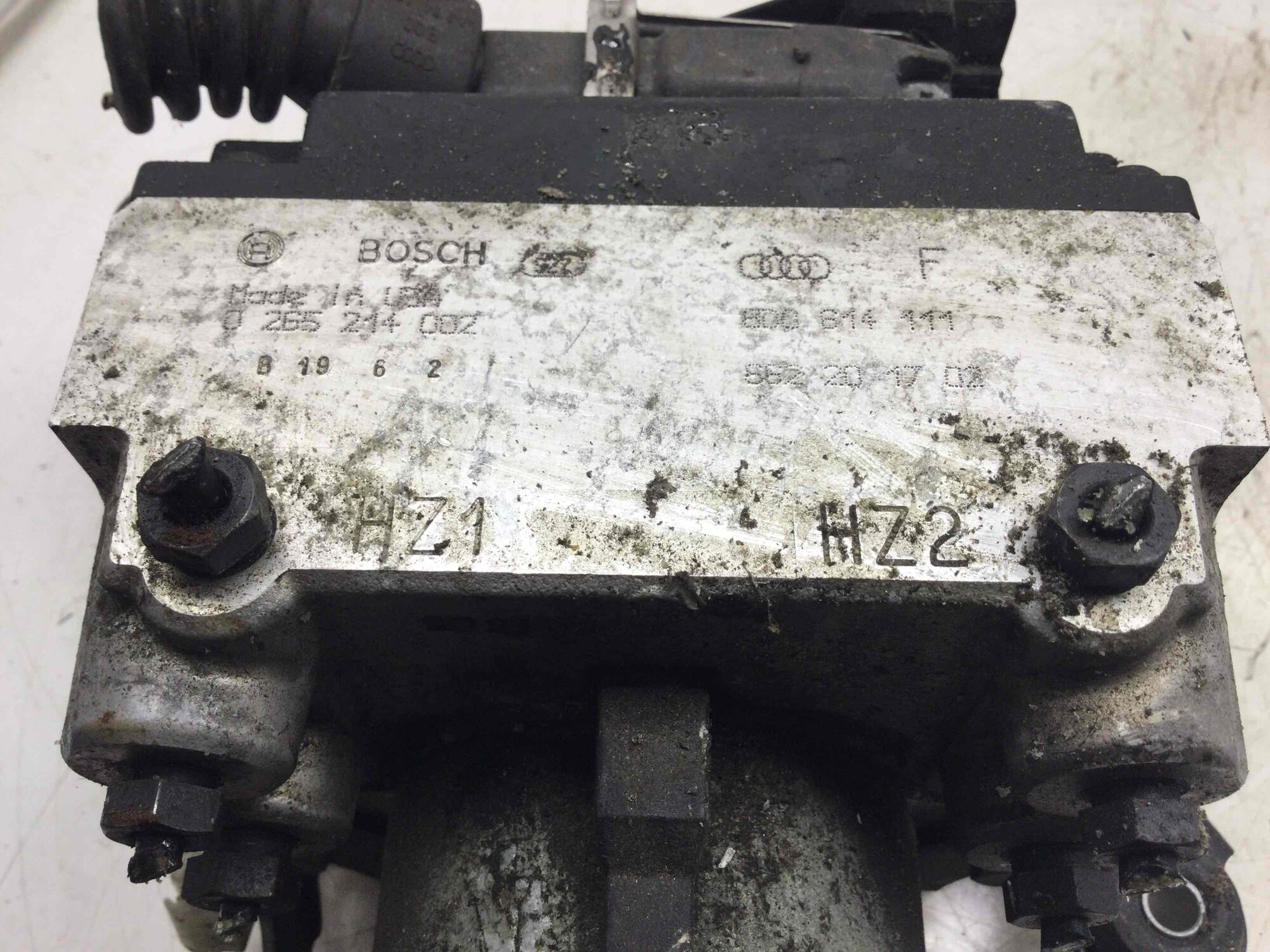 Б/У Блок ABS Audi A4 B5 (1994-1999) 1998 г.